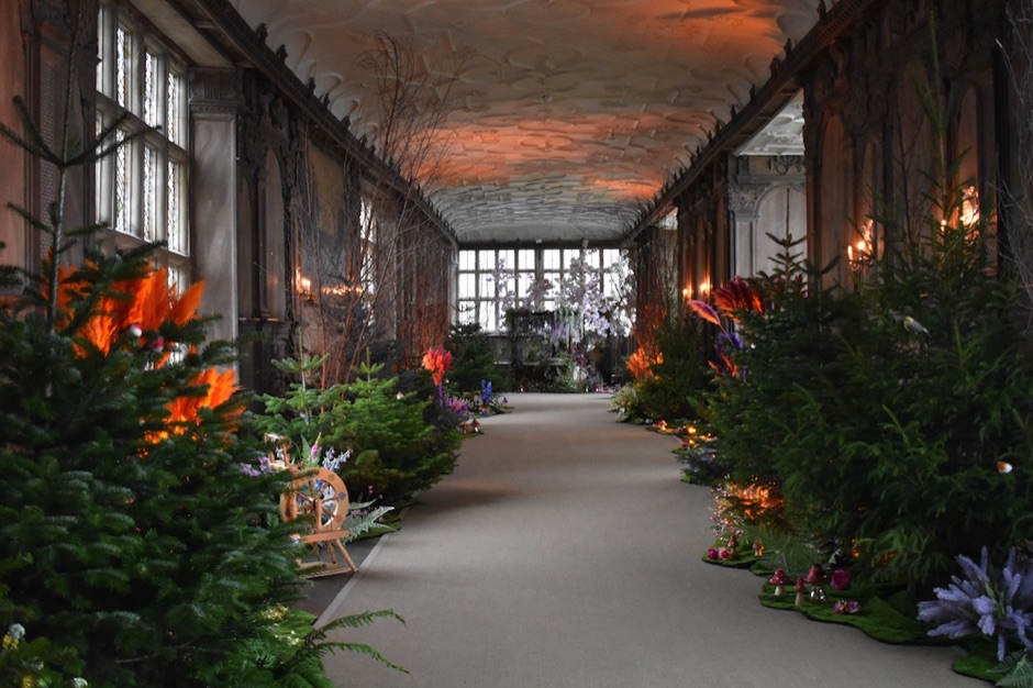 CHRISTMAS AT HOME – HADDON HALL – Number One London